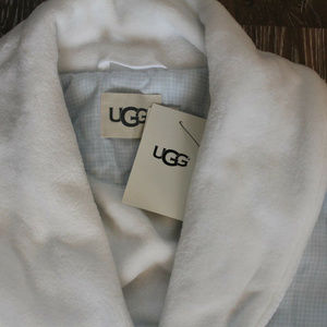 UGG | Intimates & Sleepwear | Ugg Womens Anika Plush Fleece Bath Robe ...